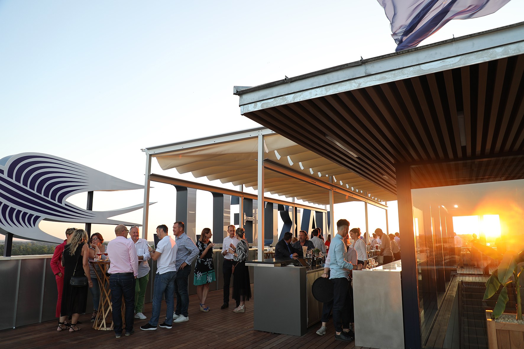 Indigo by Martell : le bar à cocktails de Martell à Cognac - ForGeorges